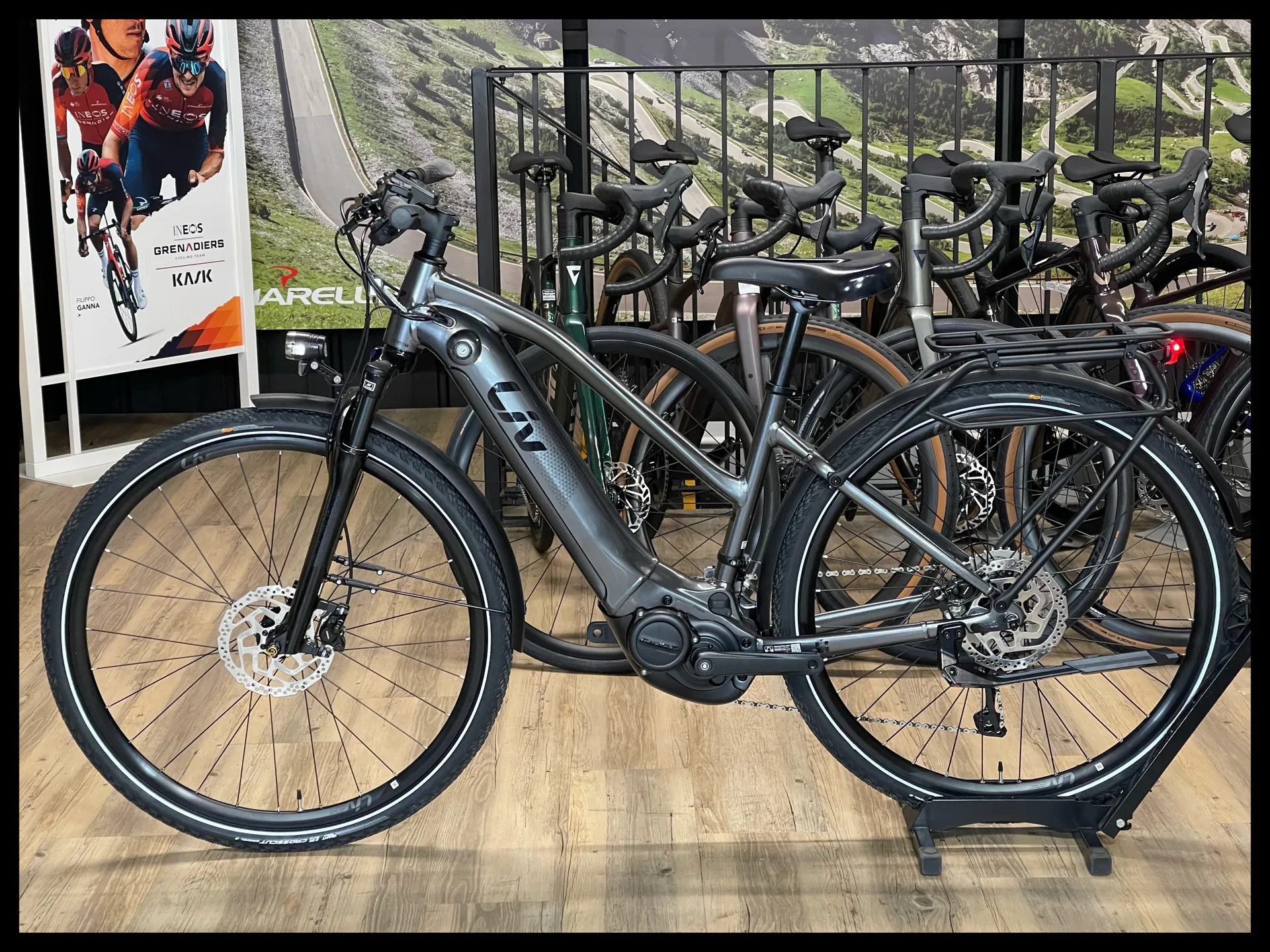 2021 Liv Amiti E+ 1 Ladies Alu ebike in Grey