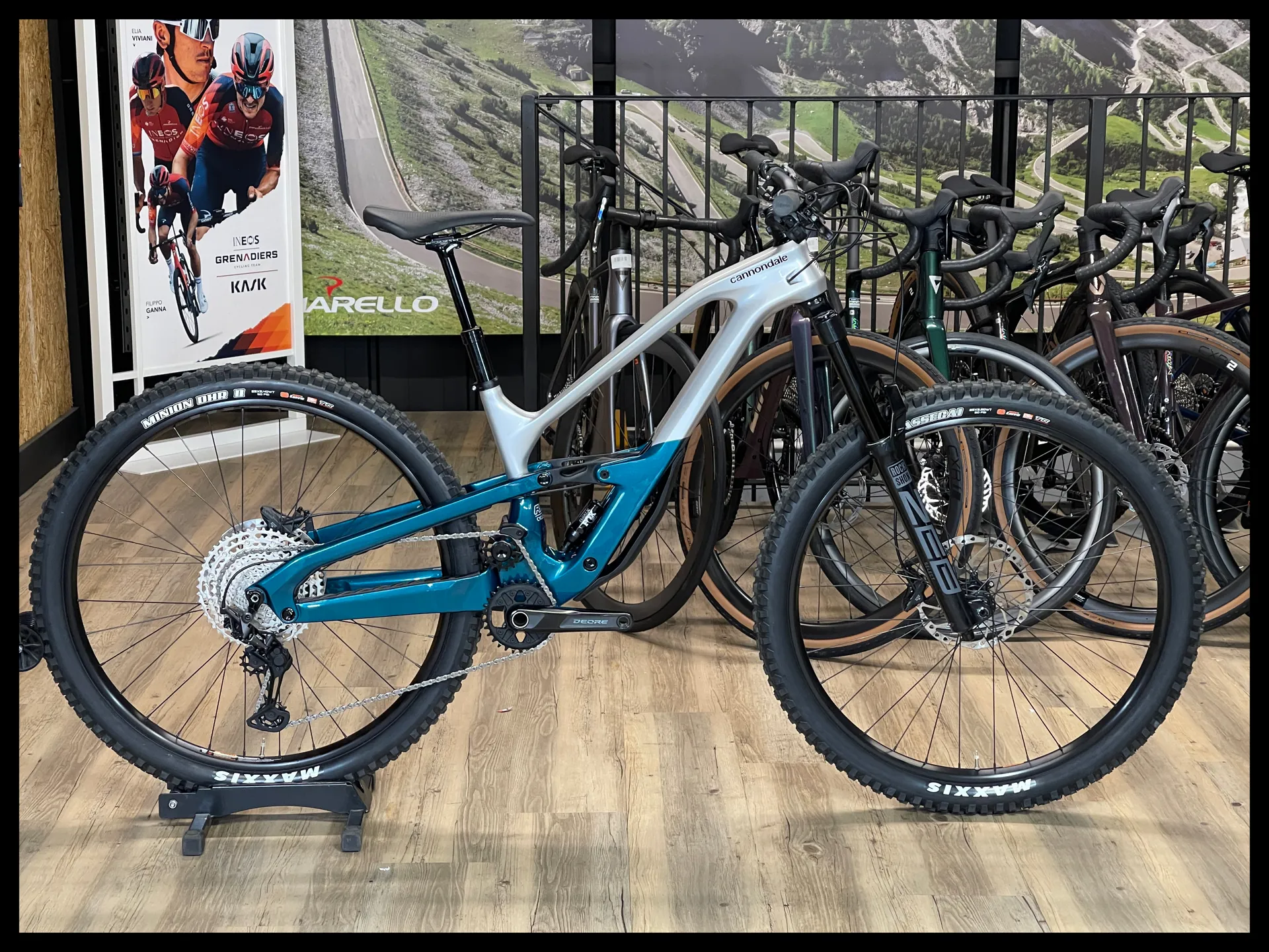 2024 Canondale Jekyll 2 Mens Carbon MTB in Blue