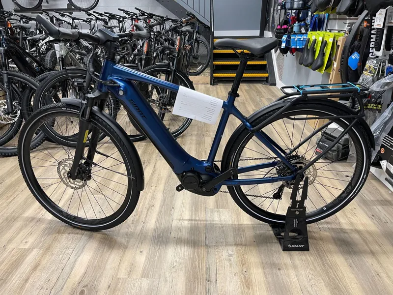 Giant Explore E+ 2 GTS 25km/h M Metallic Navy