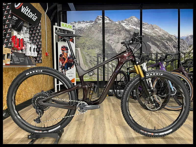 2023 Giant Trance Advanced Pro 29 1 Mens Carbon MTB in Black